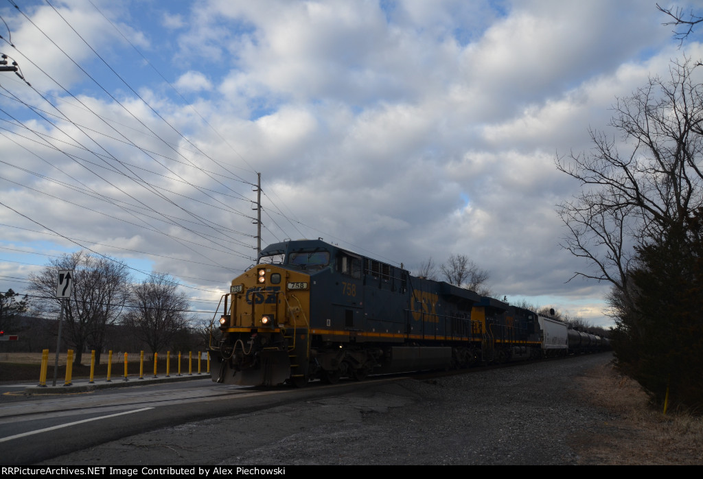 CSX 758
